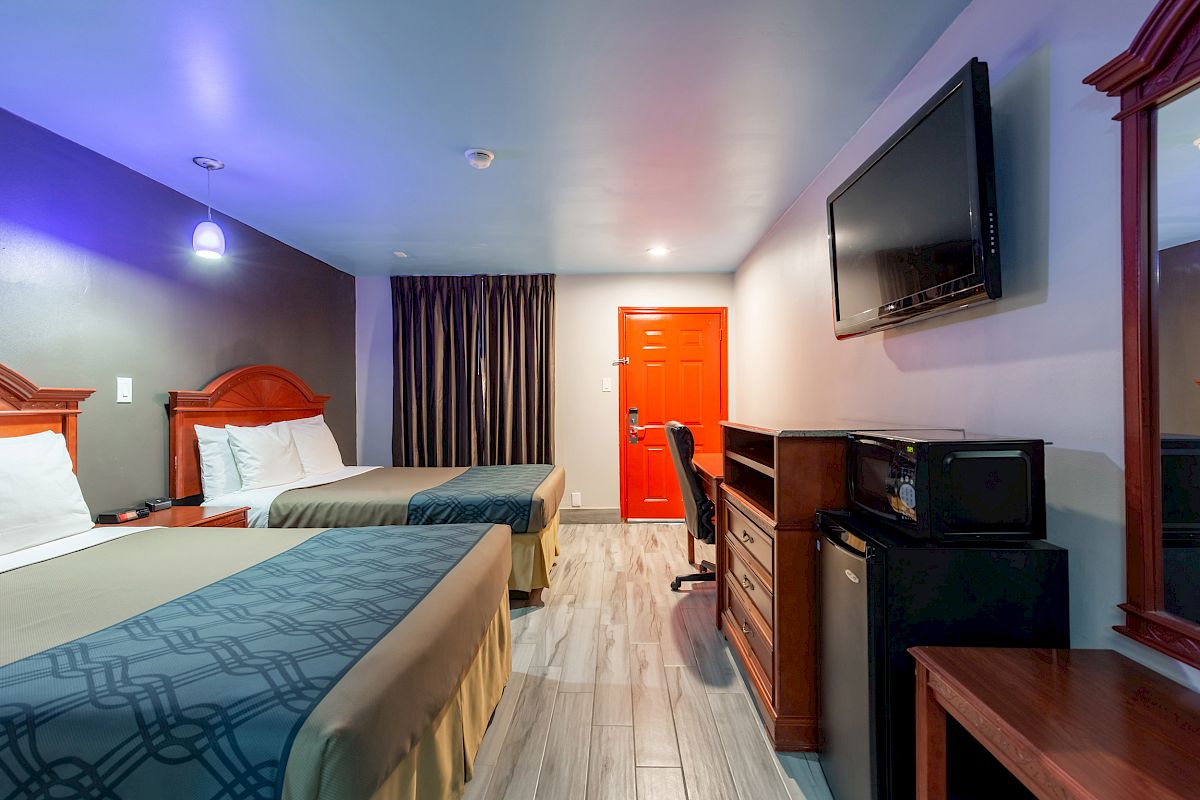 Summit Inn - Houston Medical Center/NRG Park™ Closest Hotel near ...